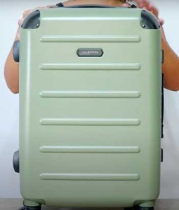 Away Vs. Solgaard Luggage: An In-Depth Feature Comparison – Glenn Said