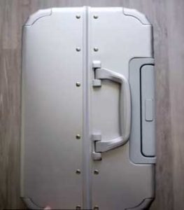 MVST TREK Vs. SPACE: Battle of Aluminum Carry-On Suitcases