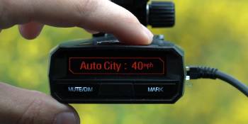 Uniden R3 Vs R4: In-Depth Difference – Glenn Said